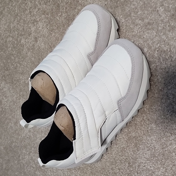 Merrell | Shoes | White Merrell Velcro Sneakers | Poshmark